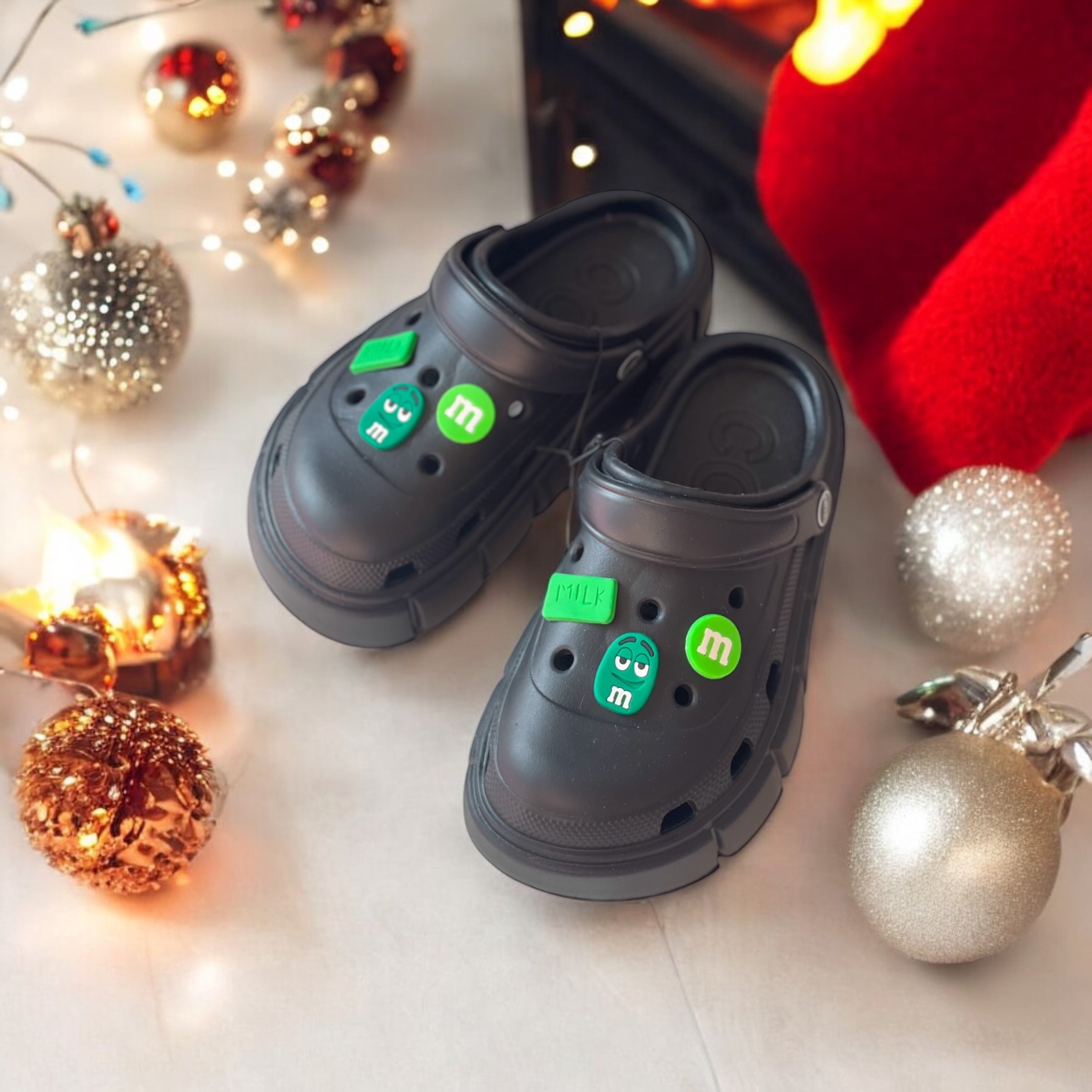 Estilo crocs m&m – Shop We Love